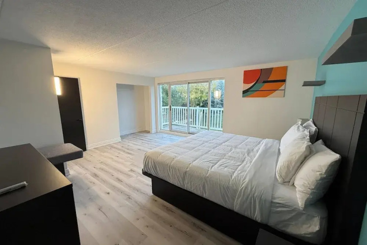 Howard Johnson By Wyndham Brampton - Vaughan