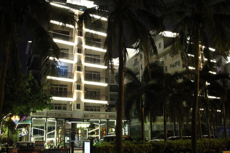 Linshuifeng Art Hostel - Sanya