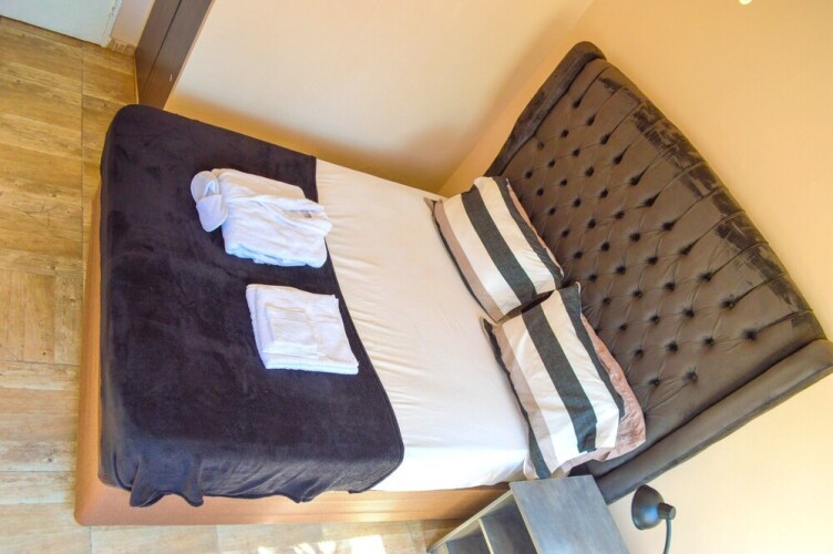 Fantastic Location, 1-bed Apartment In Harare - Harare
