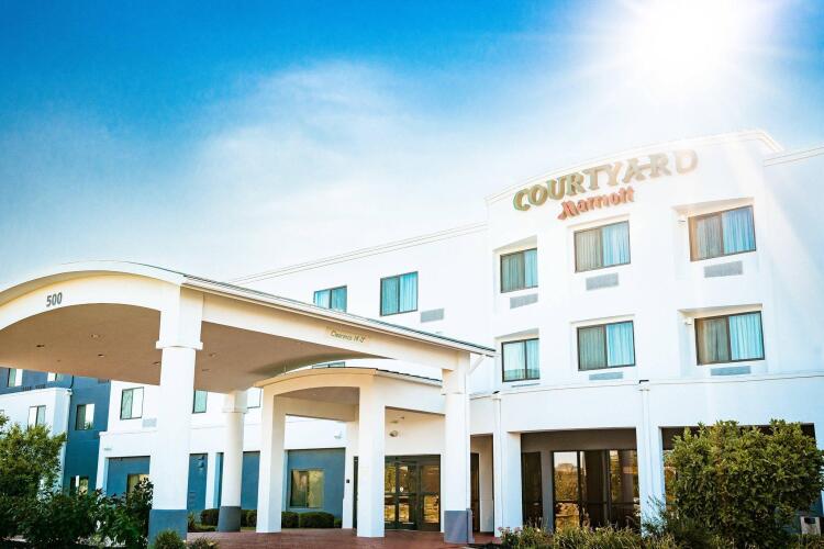Courtyard By Marriott Kingston - Rhinebeck, NY