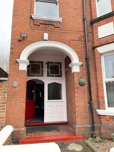 Isuites - Stoke-on-Trent