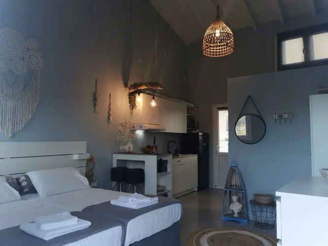 Boho Sisi Resort - Poolside Oasis Garden Vibes - Crete