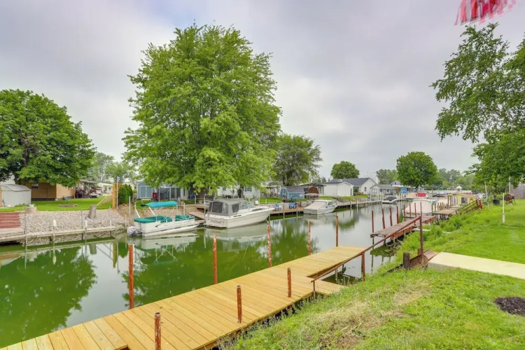 Port Clinton Vacation Rental W/ Boat Dock & Grill! - Fremont, OH