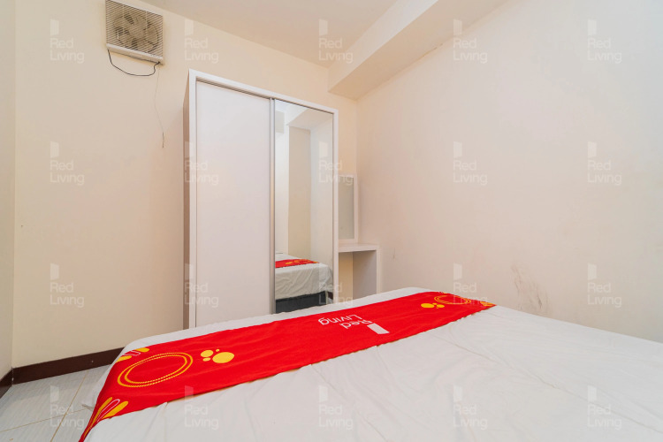 Redliving Apartemen Cinere Resort - Gold Room - Jakarta