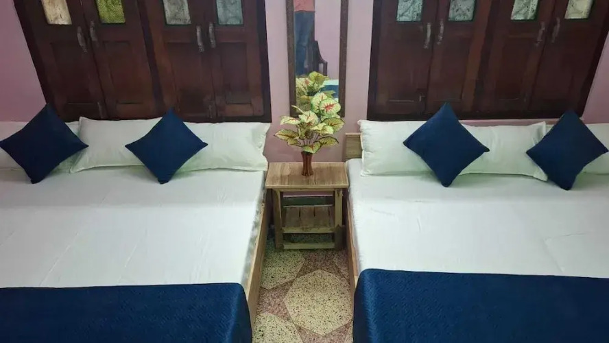 Madhavi Homestay - Varanasi