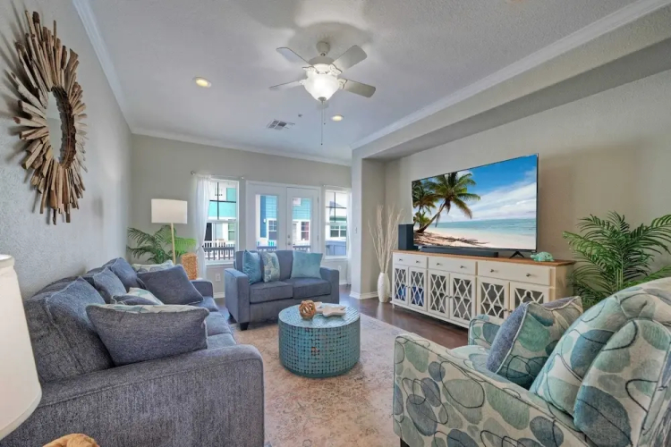 Stylish Condo W/ Pool & Spa Access, Wak To Beach Beach Breeze By Avantstay - Port Aransas