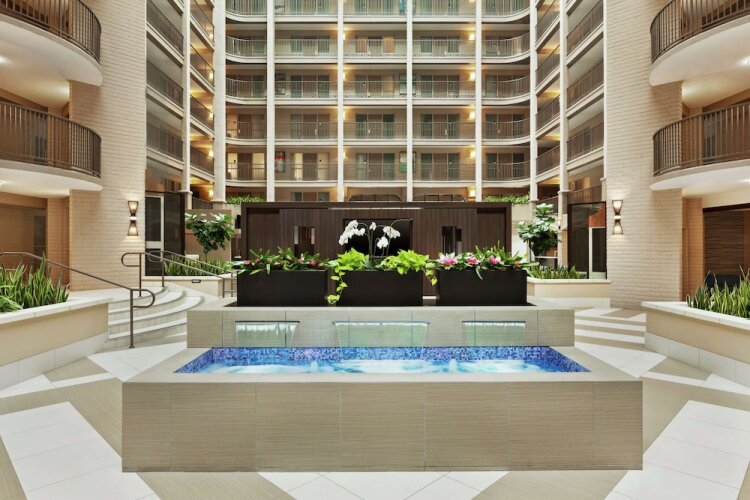 Embassy Suites Arcadia Pasadena Area - Rosemead, CA