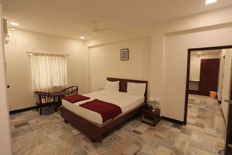 Hotel Rayas - Kumbakonam