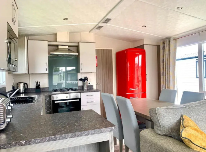 House- Sleeps 6 - Parking - Seaside - Bude - 康瓦耳