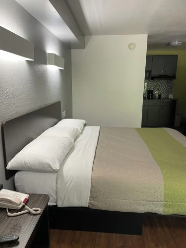 Contessa Inn - Longview, TX