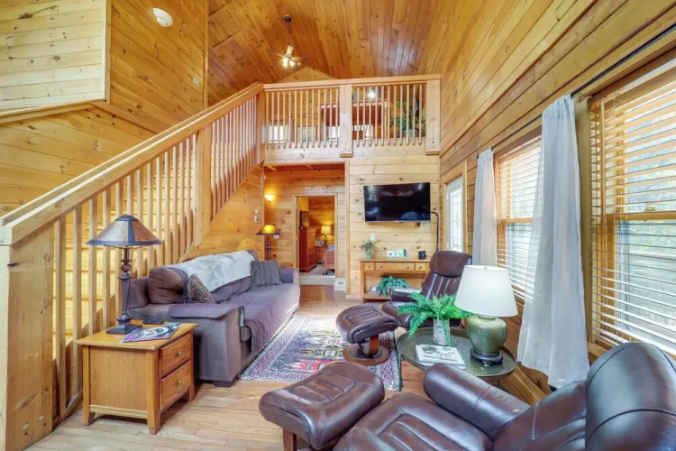 Cabin On 22 Acres W/ Patio - 3 Mi To Blowing Rock! - Blowing Rock, NC