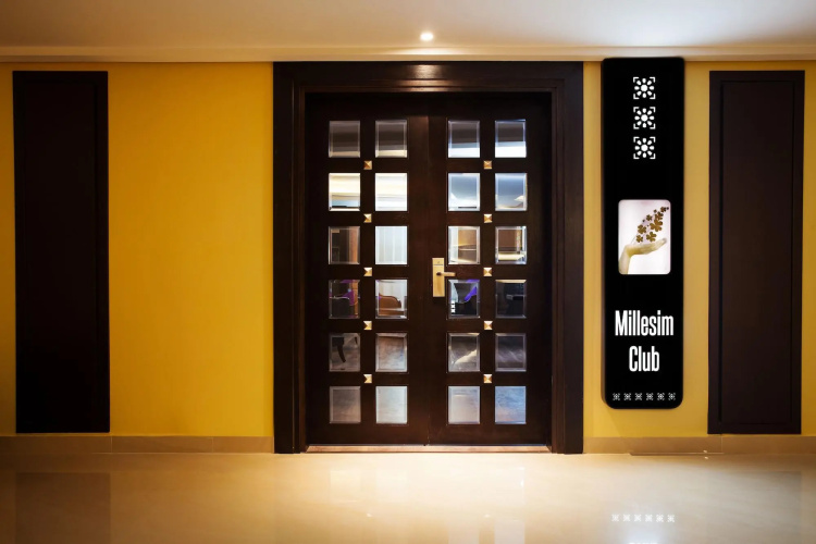 Sky Casa Airport - Bouskoura