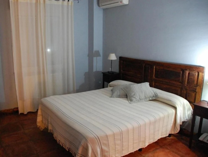 Hotel Rural Tres Mentiras - Aldeanueva del Camino