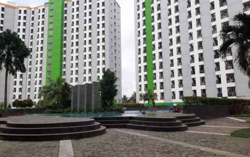 Oyo 3221 Green Lake View Ciputat Tower E - Jakarta