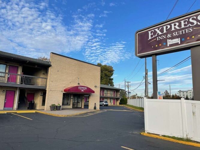 Express Inn -Rahway - Staten Island, NY