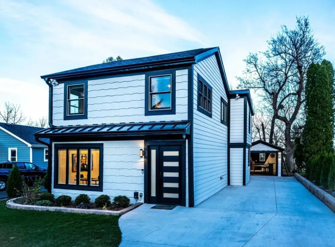 Gatsby Theme Near Downtown W Game Room, Ev Charger - Lake Geneva, WI