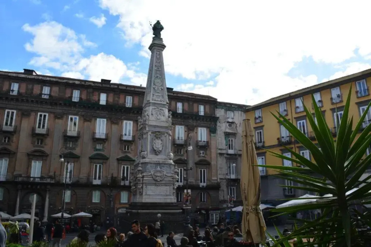Aragonese Luxury Rooms - Naples