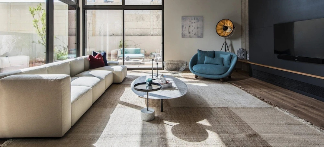 Levee - Tel-Aviv