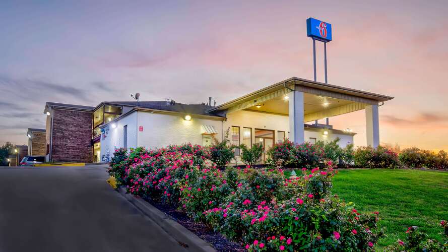 Motel 6 Grand Rivers, Ky - Kentucky Lake