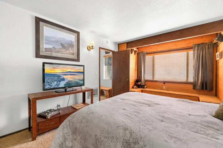 Mama Bear's Cottage - Big Bear, CA