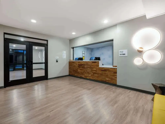 Echo Suites Extended Stay By Wyndham Indianapolis Ameriplex - Avon, IN