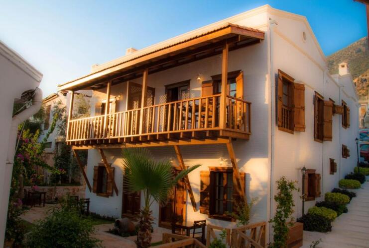 Courtyard Hotel Kalkan - 卡爾坎