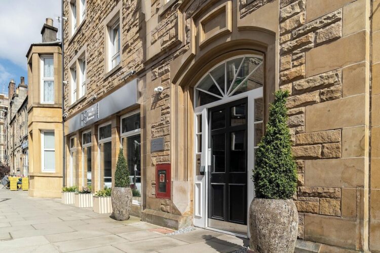 Premier Suites Edinburgh Fountain Court - Edinburgh