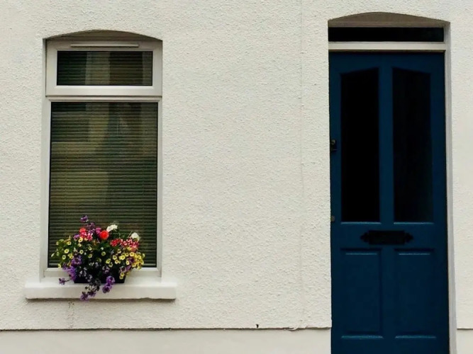 Modern Townhouse In Prime Location In Belfast City - Belfast