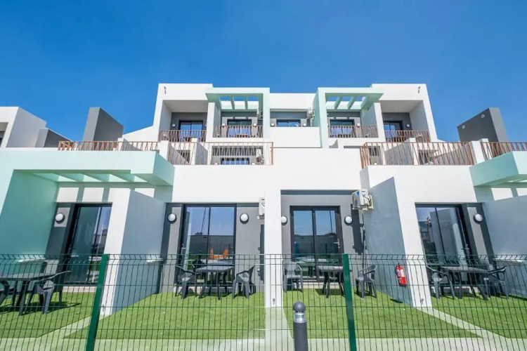 On The Residence - Matalascañas