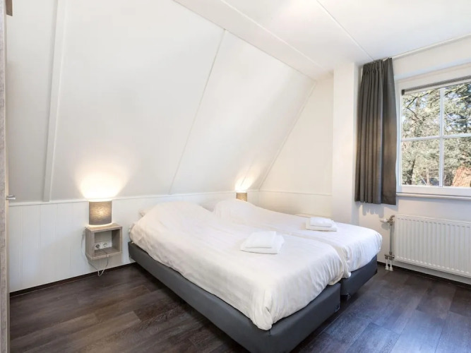Restyled House With Hot Tub, City Of Breda At 10km - Breda