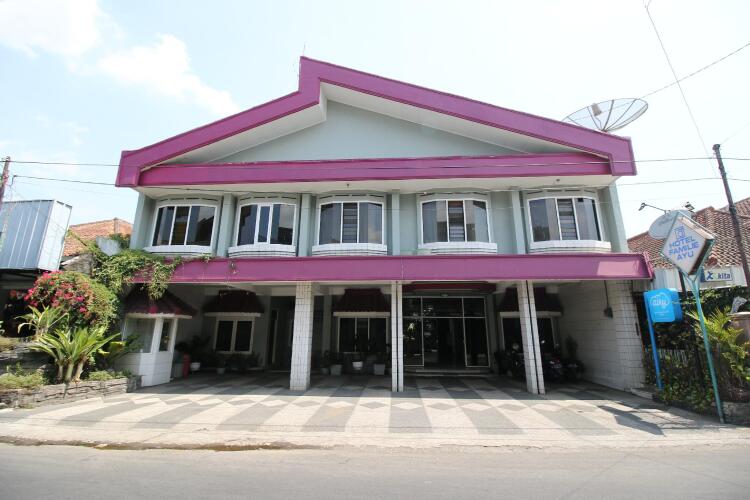Hotel Familie Ayu Garut - Garut