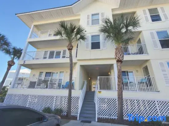 Navarre Beach Landing - 5 Min Walk To Beach, Amazing Pool, Close To Pier - Pensacola Beach, FL