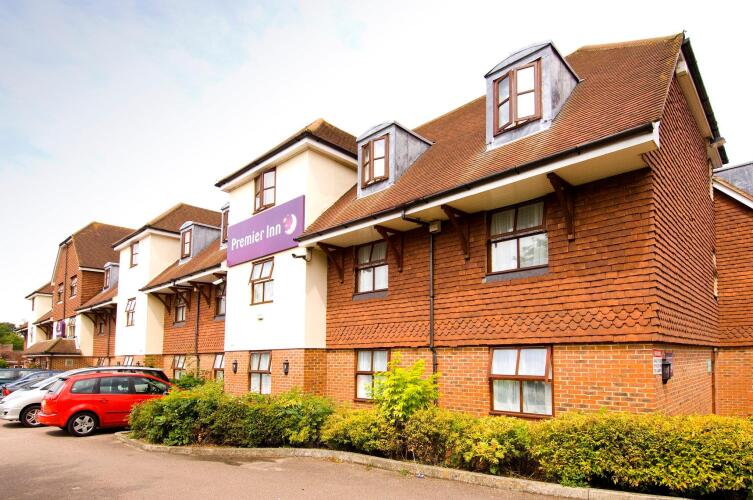 Premier Inn London Gatwick Airport South - London Road - Crawley