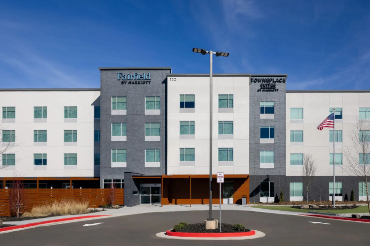 Fairfield Inn & Suites By Marriott Canton Riverstone Parkway - Canton, GA