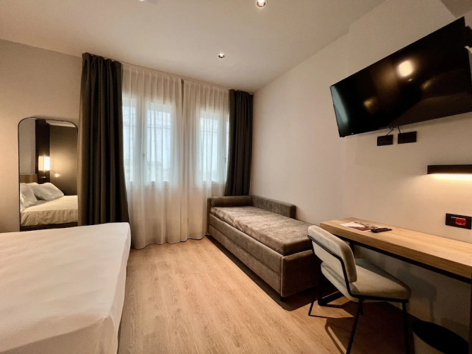 Hotel Leonessa - Брешиа