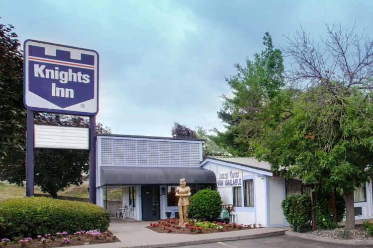 Knights Inn Pittston - 댈러스