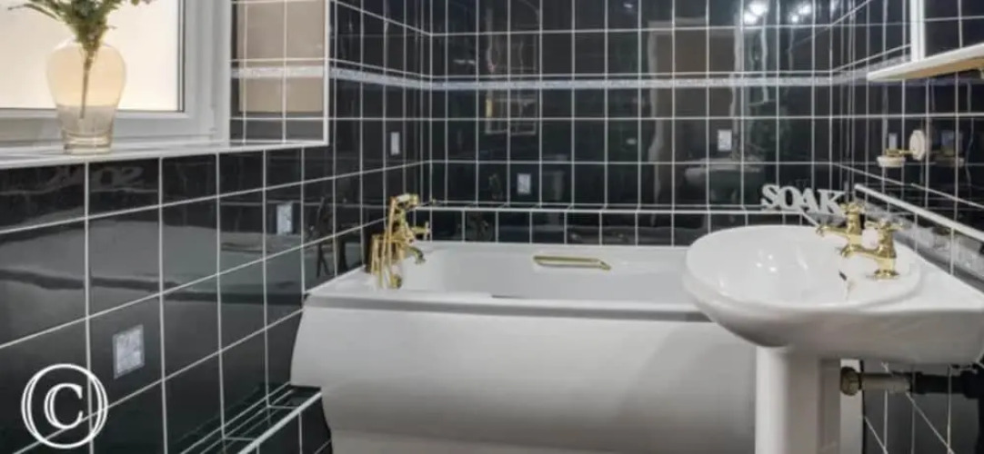 2bed Maisonette-sleeps 4-balcony, Sea Views, Wifi - Seahouses