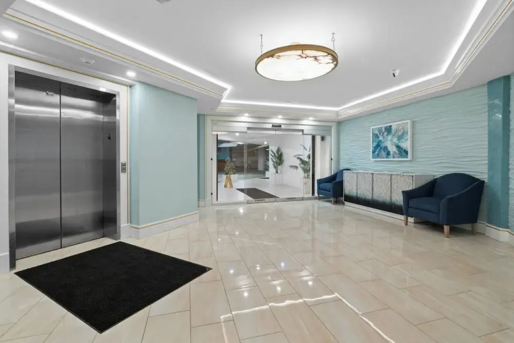 Harbor Suites At Harborwalk Village - Destin, FL