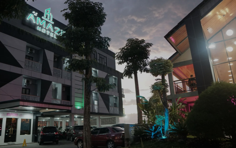 Amaze Hotel - Kediri