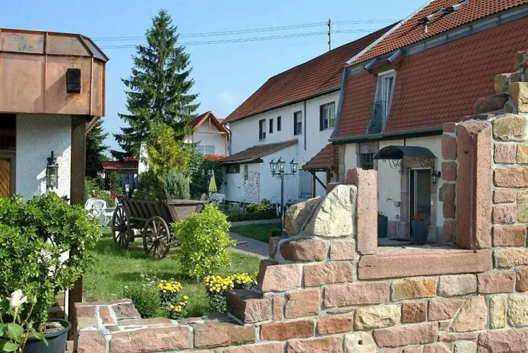 Gutshof Ziegelhuette - Landau