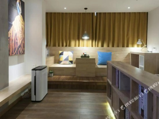 Tuyue Art Hotel（sunshine 100 Wanda Plaza） - Weifang
