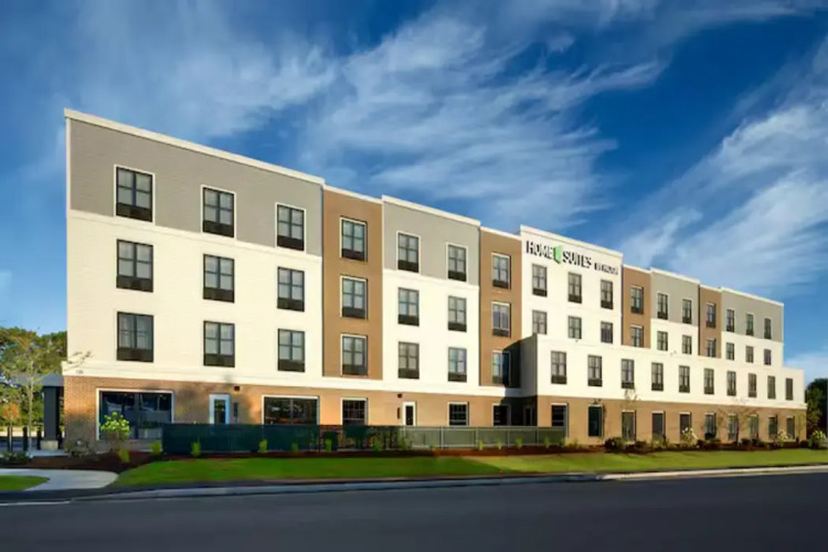 Home2 Suites By Hilton Kittery - Portsmouth, NH