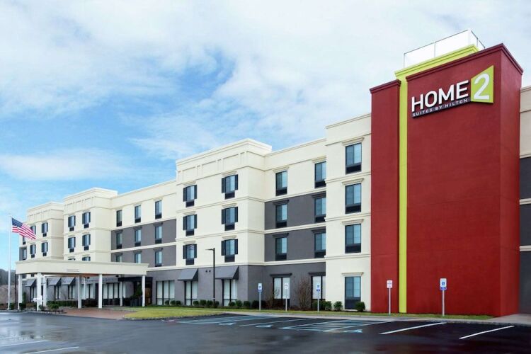 Home2 Suites By Hilton Long Island Brookhaven, Ny - Medford