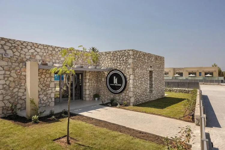 Ionian Treasure Suites - Cephalonia