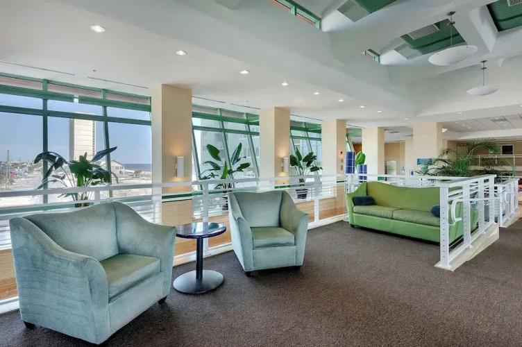 Emerald Beach Resort 2028 - Panama City Beach, FL