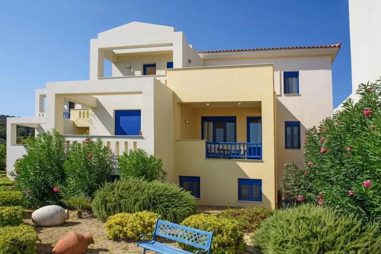 Sea Breeze Hotel Apartments & Residences - Хиос