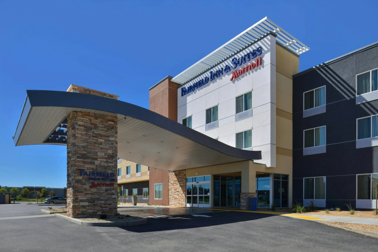 Fairfield Inn & Suites Sacramento Airport Woodland - Woodland, CA