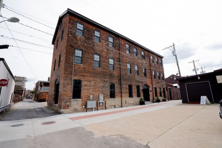 Pickle Factory Hotel - Covington, KY