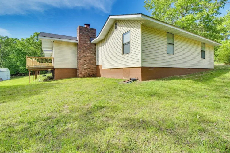 Spacious Mountain Home Retreat Near Norfork Lake! - Mountain Home, AR
