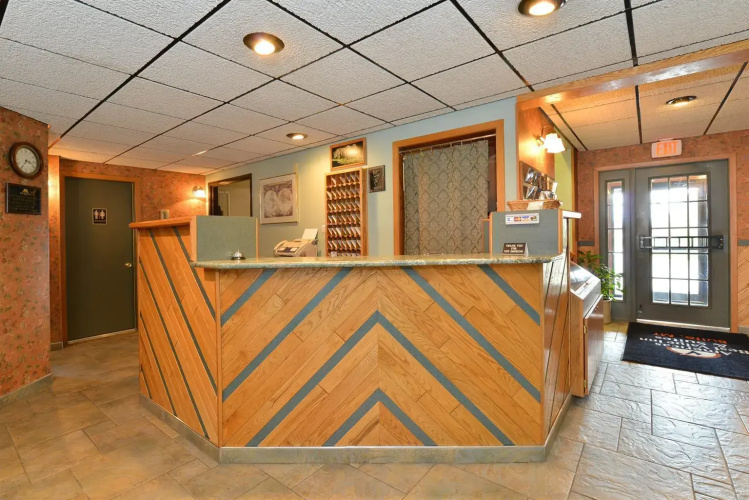 Rocker Inn - Butte, MT